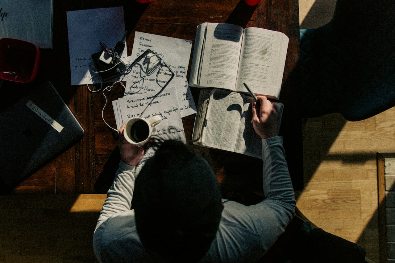How to Read Complex Texts – Wisdom Database